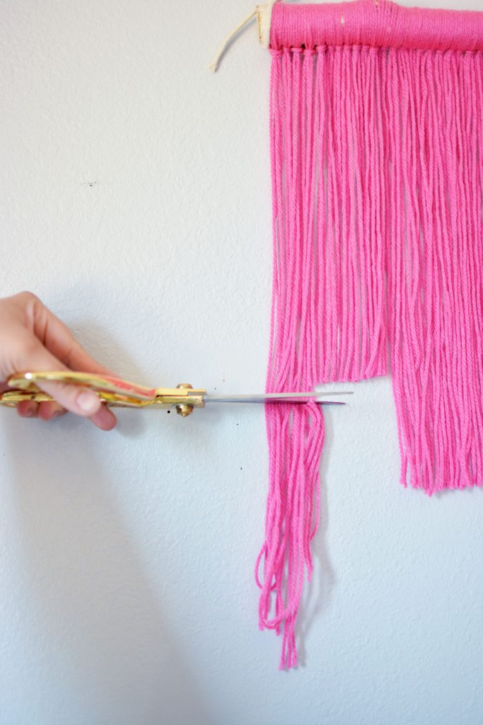 DIY Easy Wall Hanging » Little Inspiration