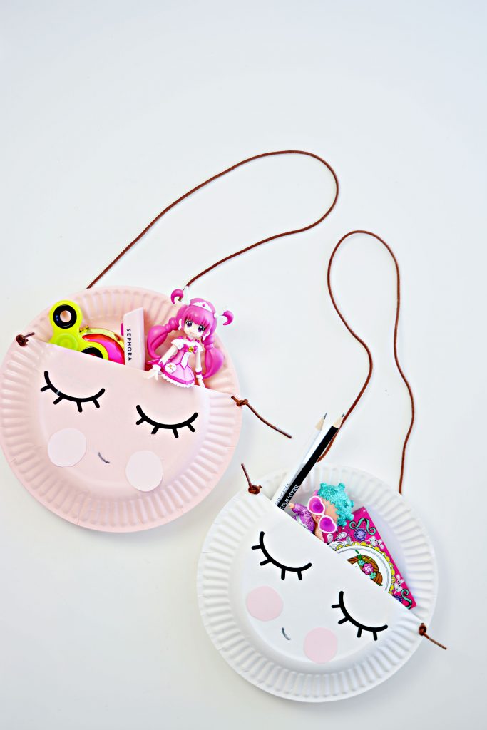 Kid Craft: Paper Plate Purse » Little Inspiration