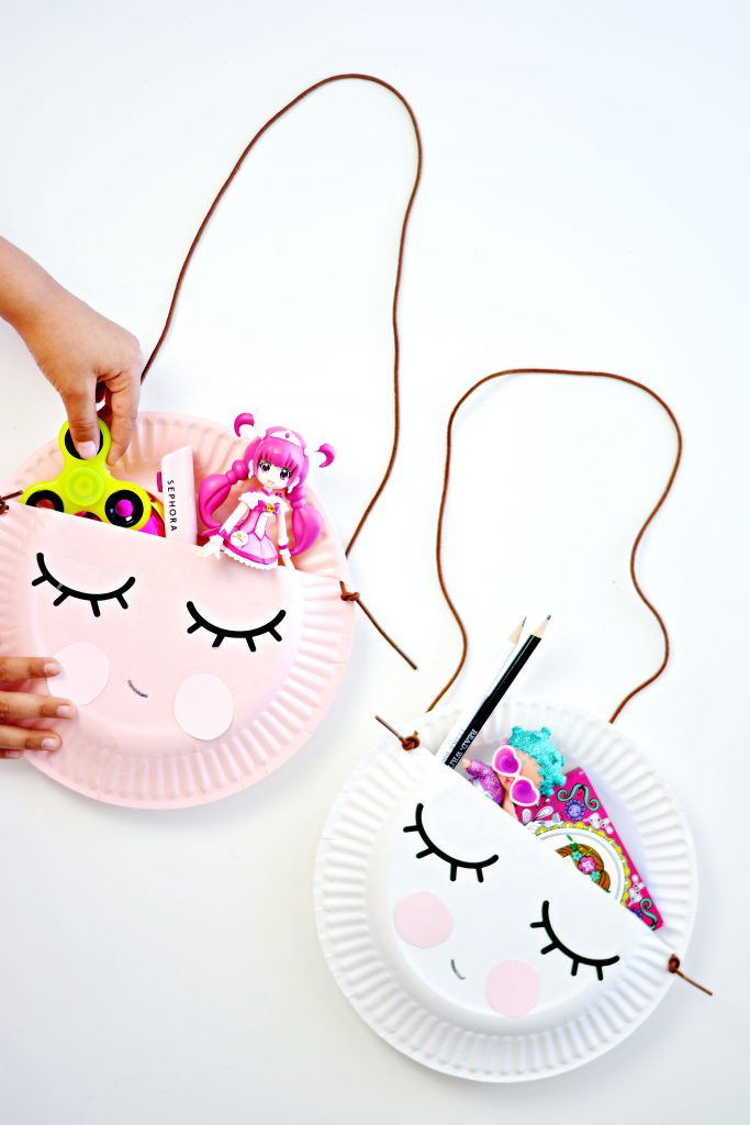 Kid Craft: Paper Plate Purse » Little Inspiration